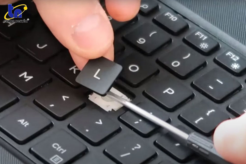 Hướng dẫn xử lý khi key bàn phím laptop bị hỏng